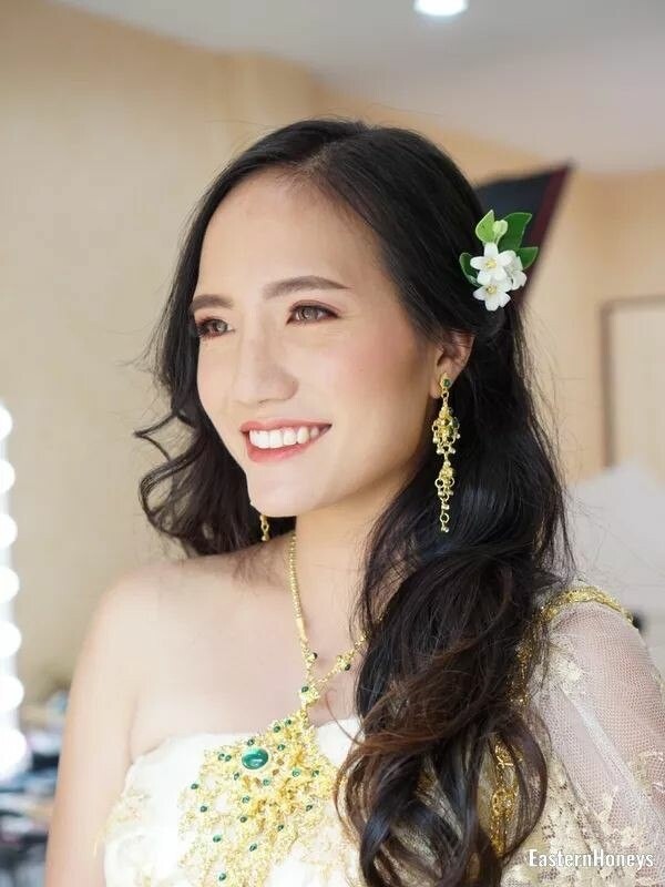 German Brides: Date One of German Girls to Know What Love Is