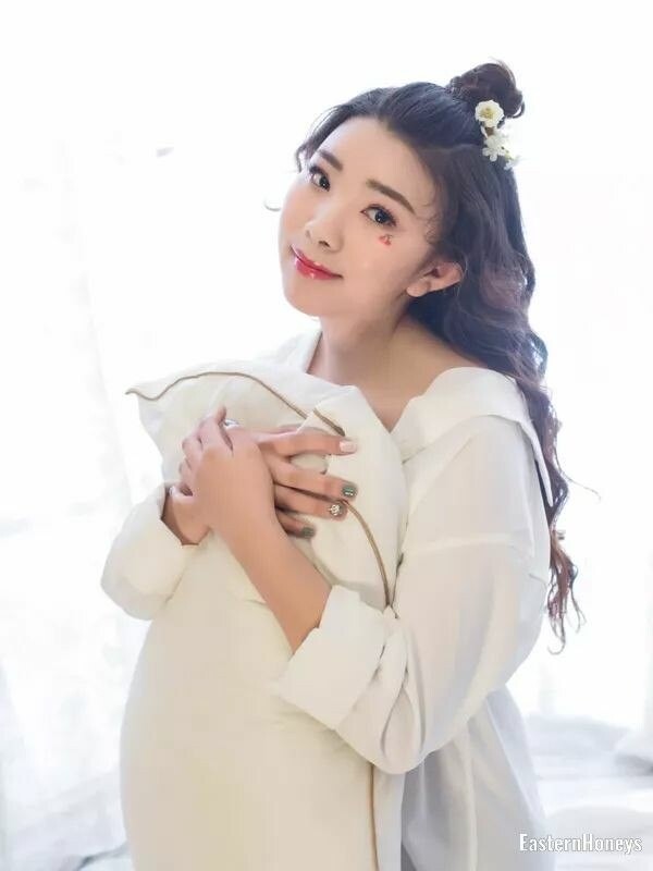 German Brides: Date One of German Girls to Know What Love Is